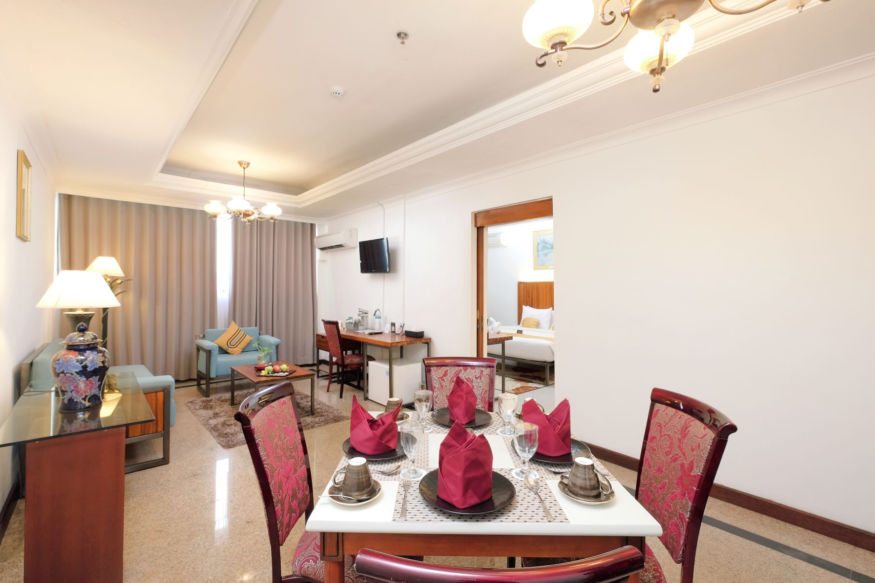 Metro Park View Suite - Metro Park View Hotel Kota Lama Semarang